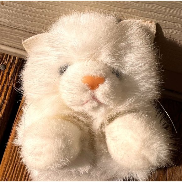 Aurora | Toys | Vintage Aurora White Cat Kitten Plush Blue Eyes Laying ...